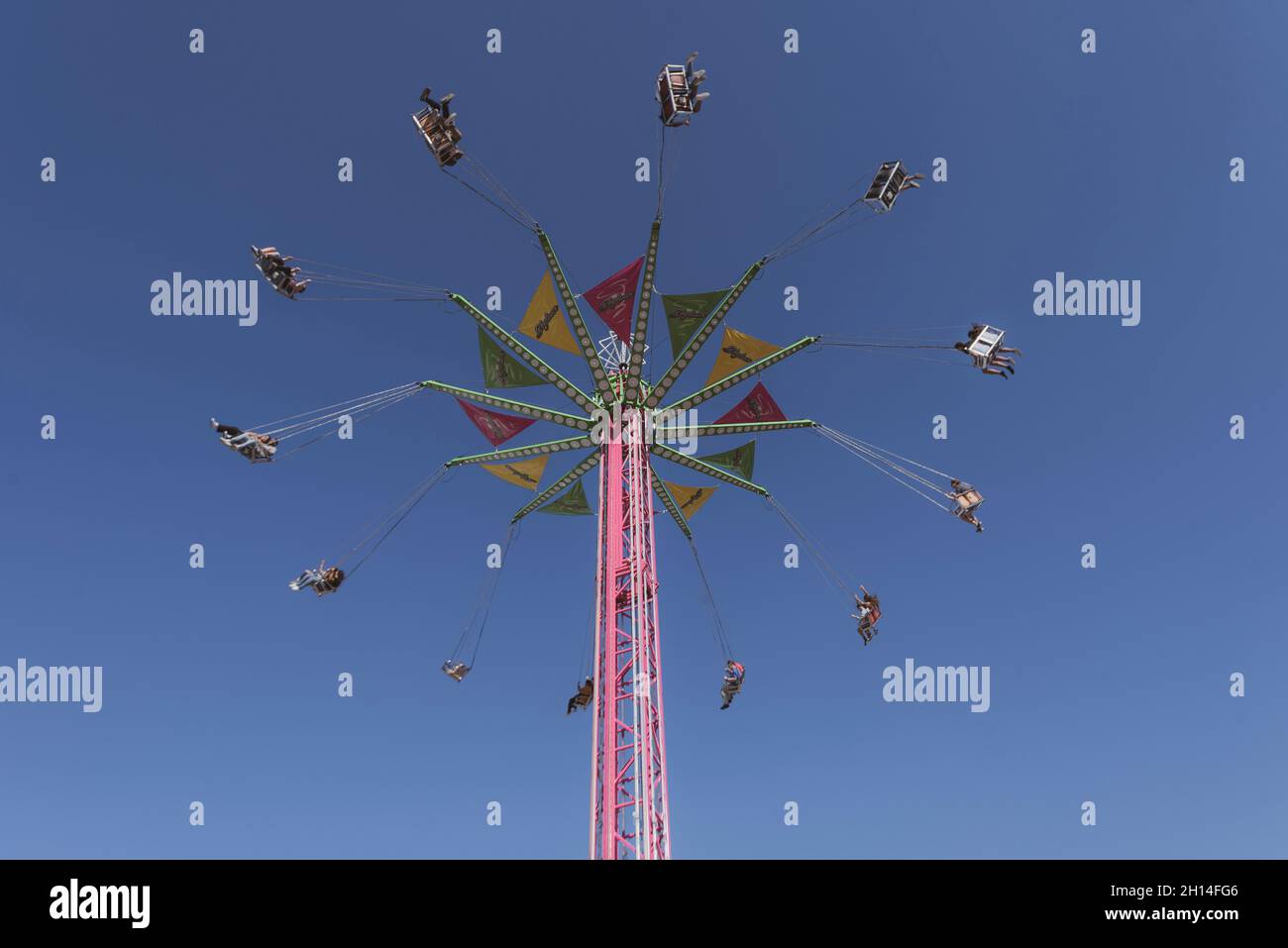 State fair rides hi-res stock photography and images - Alamy