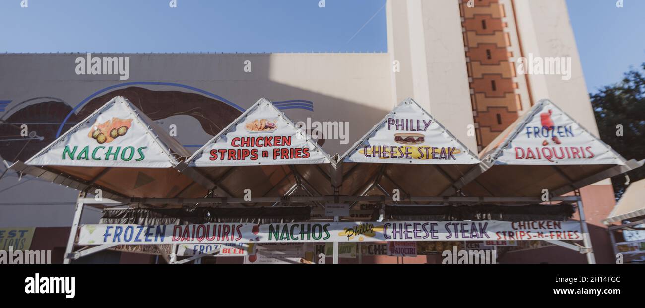 Texas fair rides hi-res stock photography and images - Alamy