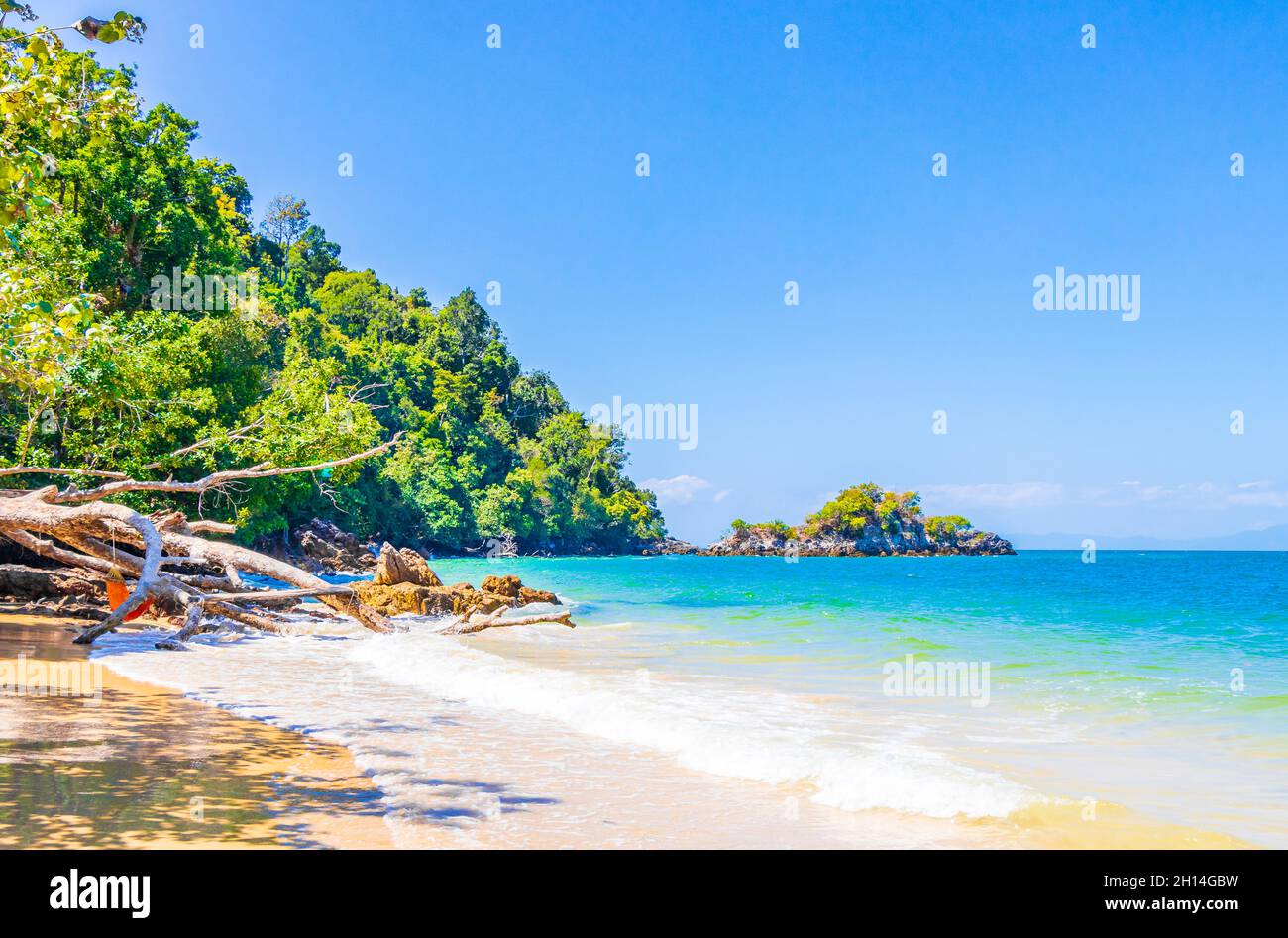 Natural and tropical Paradise island Koh Phayam Aow Kwang Peeb Beach ...