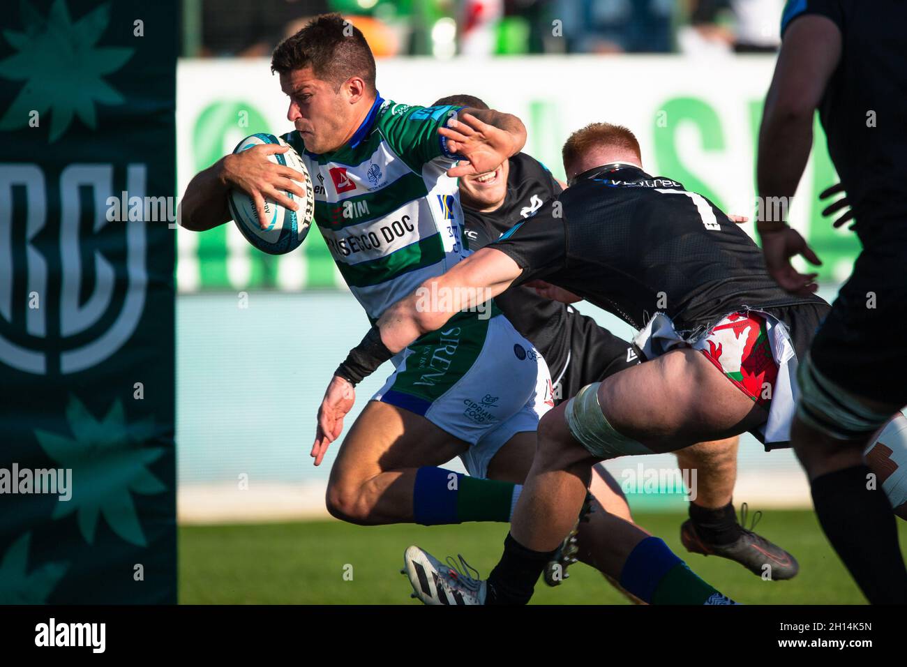 Tomas albornoz hi-res stock photography and images - Alamy