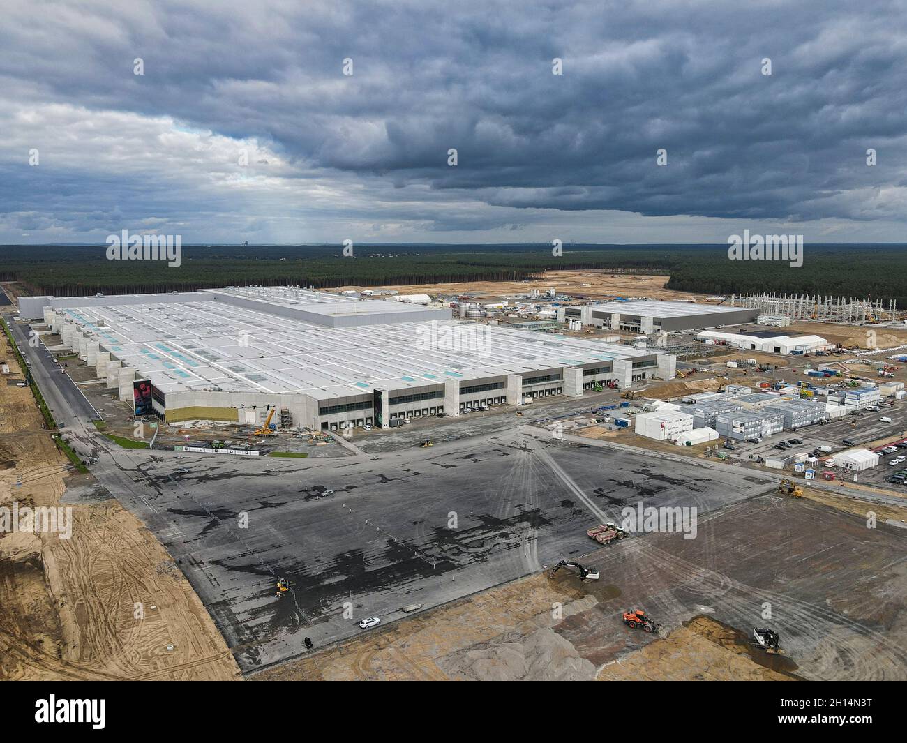 Tesla gigafactory construction site in Germany Stock Photo - Alamy