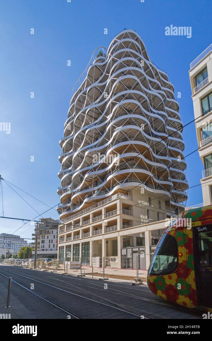 Site of the new architectural madness: Higher Roch, 50 m high tower ...