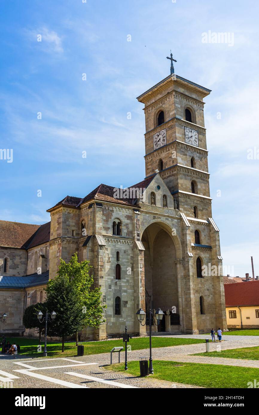 View of catholic cathedral on sunny day in Alba Iulia, Romania, 2021 ...