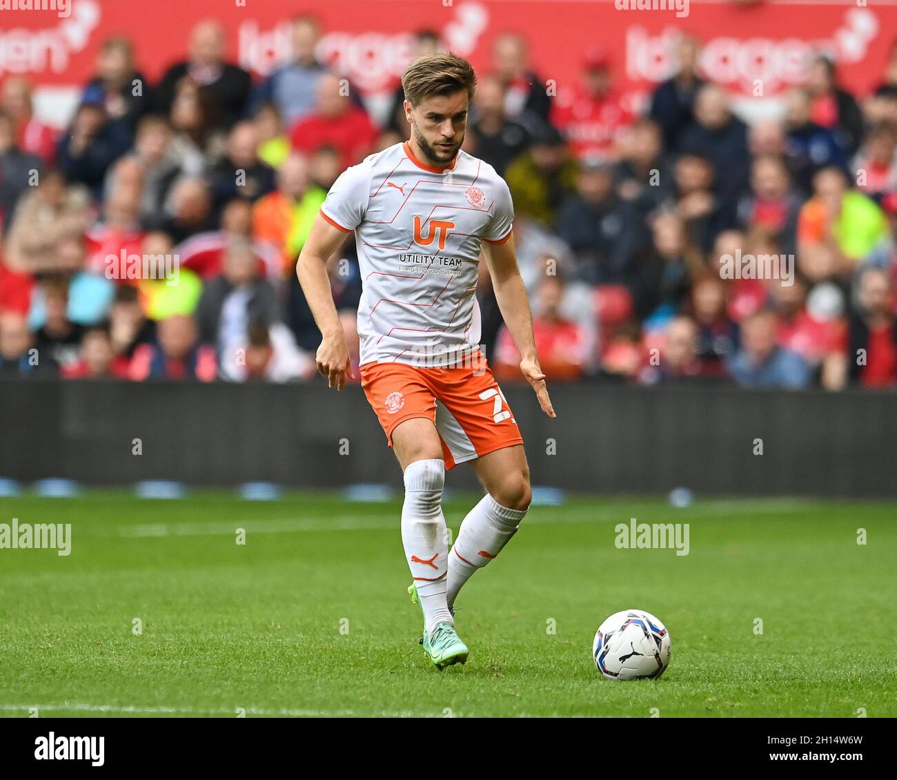 Luke Garbutt #29 of Blackpool in action during the game Stock Photo - Alamy
