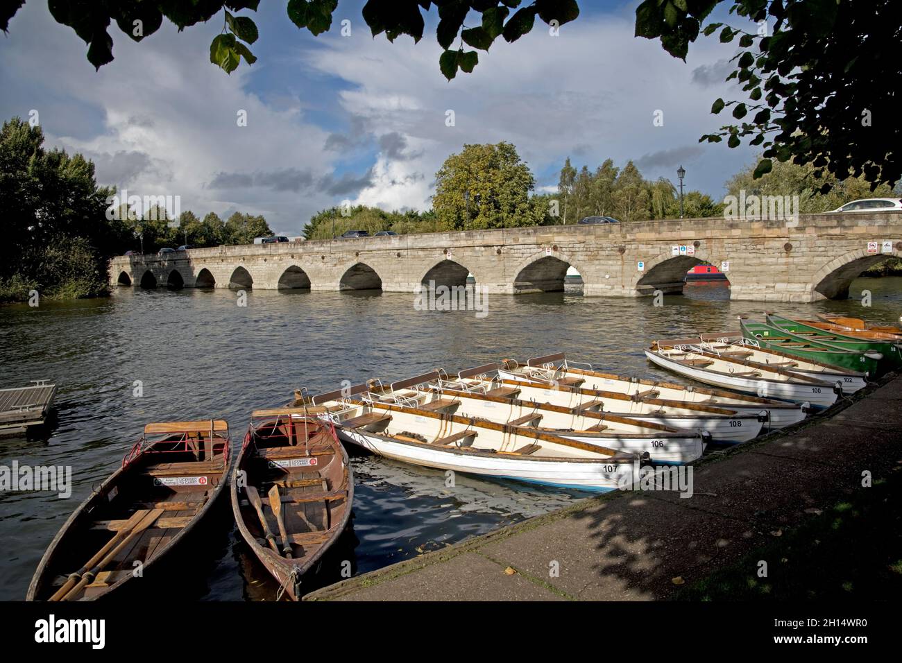 Clopton Bridge is a Grade 1 listed masonry 14 arch bridge built where ...