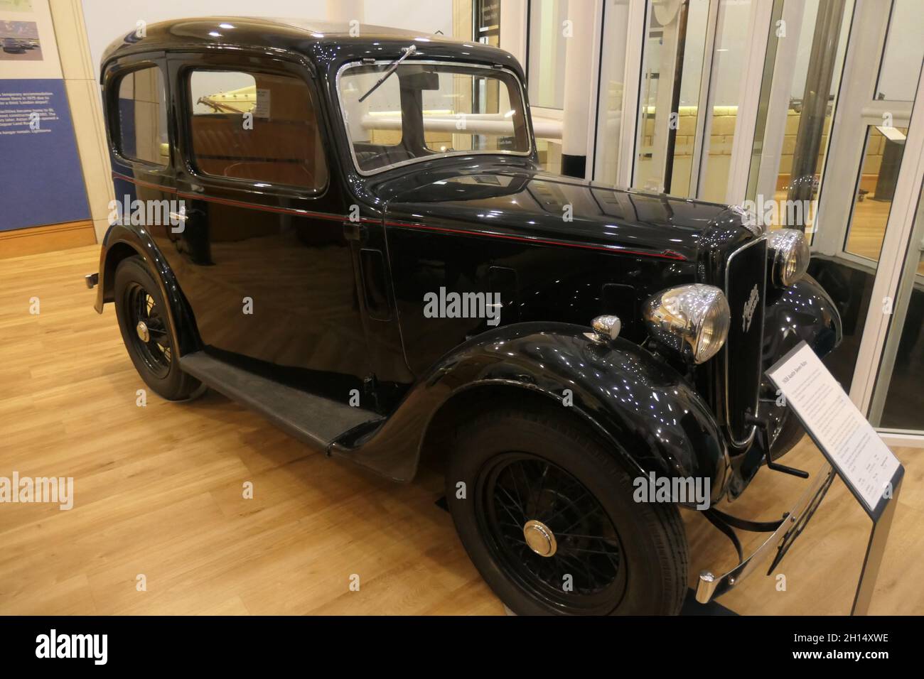 Old Type Racing Cars High Resolution Stock Photography and Images - Alamy