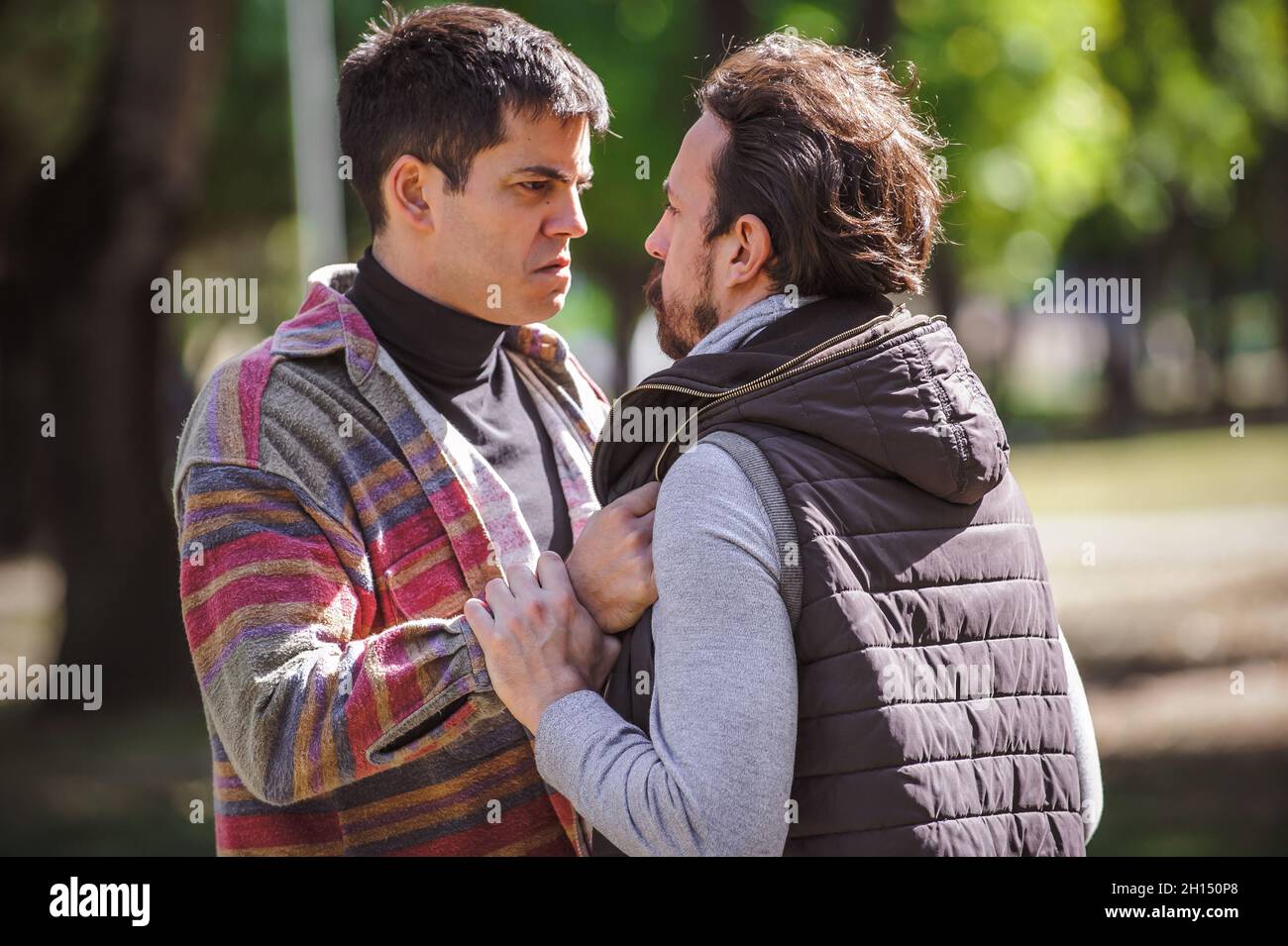 Men grabbing head hi-res stock photography and images - Alamy