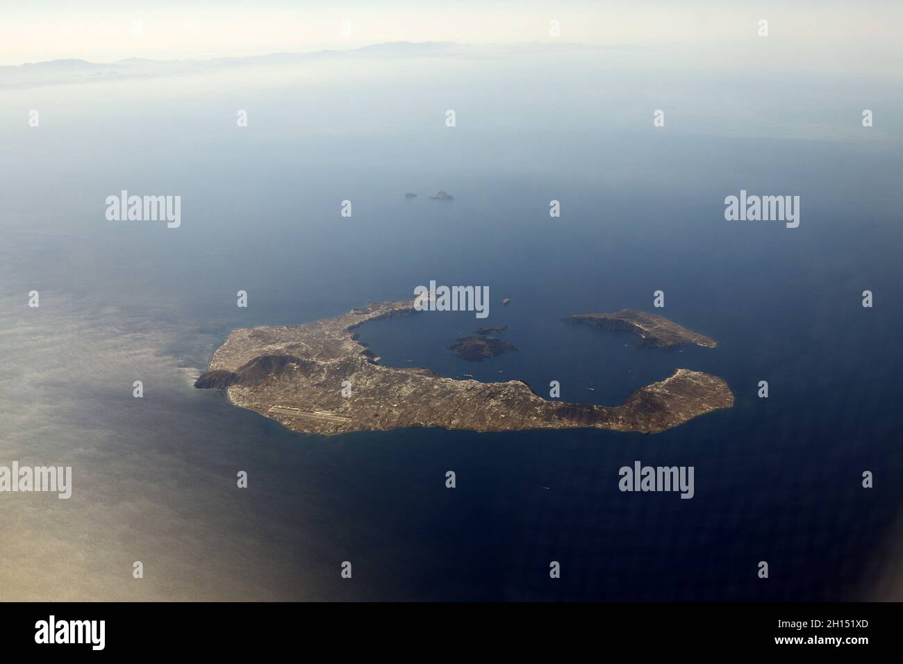Santorini entire island hi-res stock photography and images - Alamy