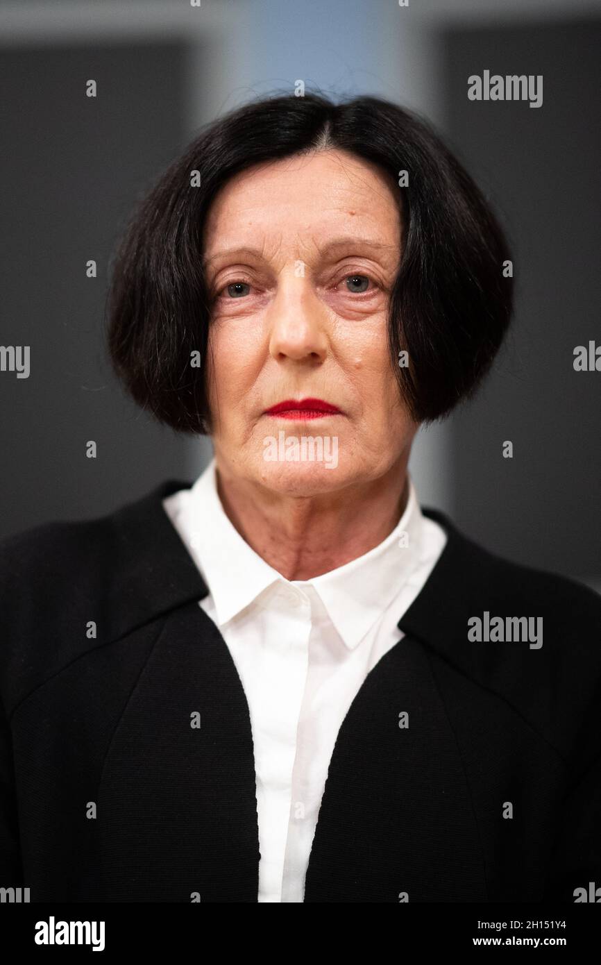 Herta müller 2021 hi-res stock photography and images - Alamy