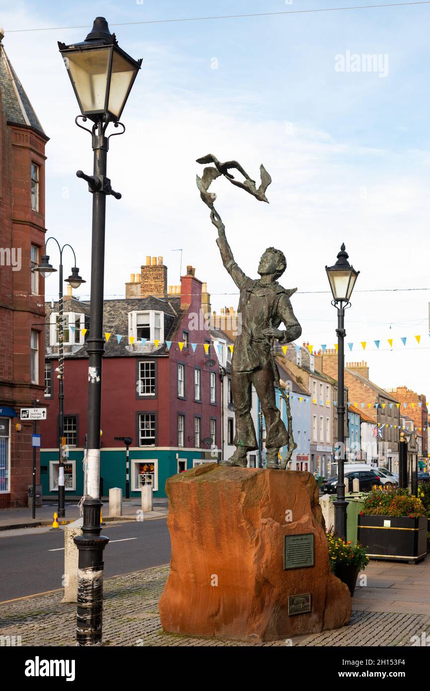 John Muir statue, Dunbar, East Lothian, Scotland, UK Stock Photo - Alamy