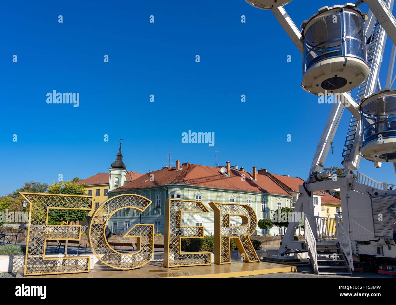 Giant sign letters hi-res stock photography and images - Alamy