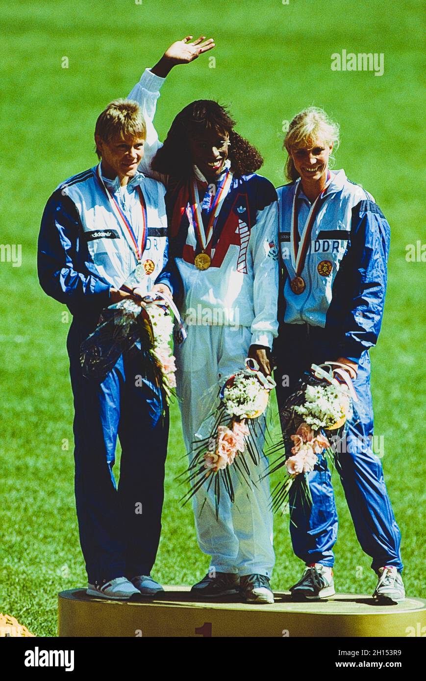 Jackie joyner kersee 1988 hi-res stock photography and images - Alamy
