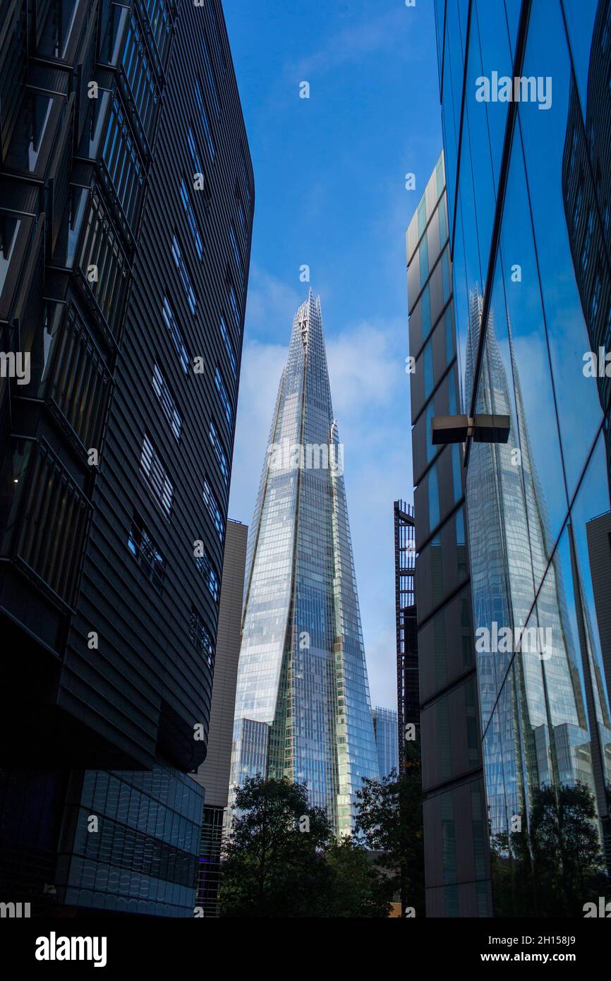 The Shard, also referred to as the Shard of Glass, Shard London Bridge ...