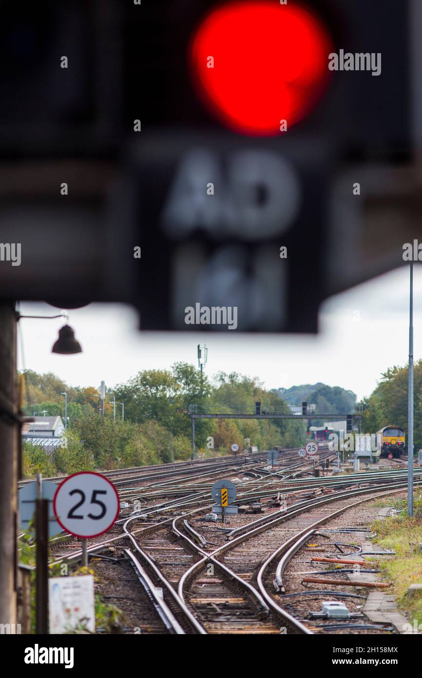 Tonbridge Railway Station High Resolution Stock Photography and Images ...