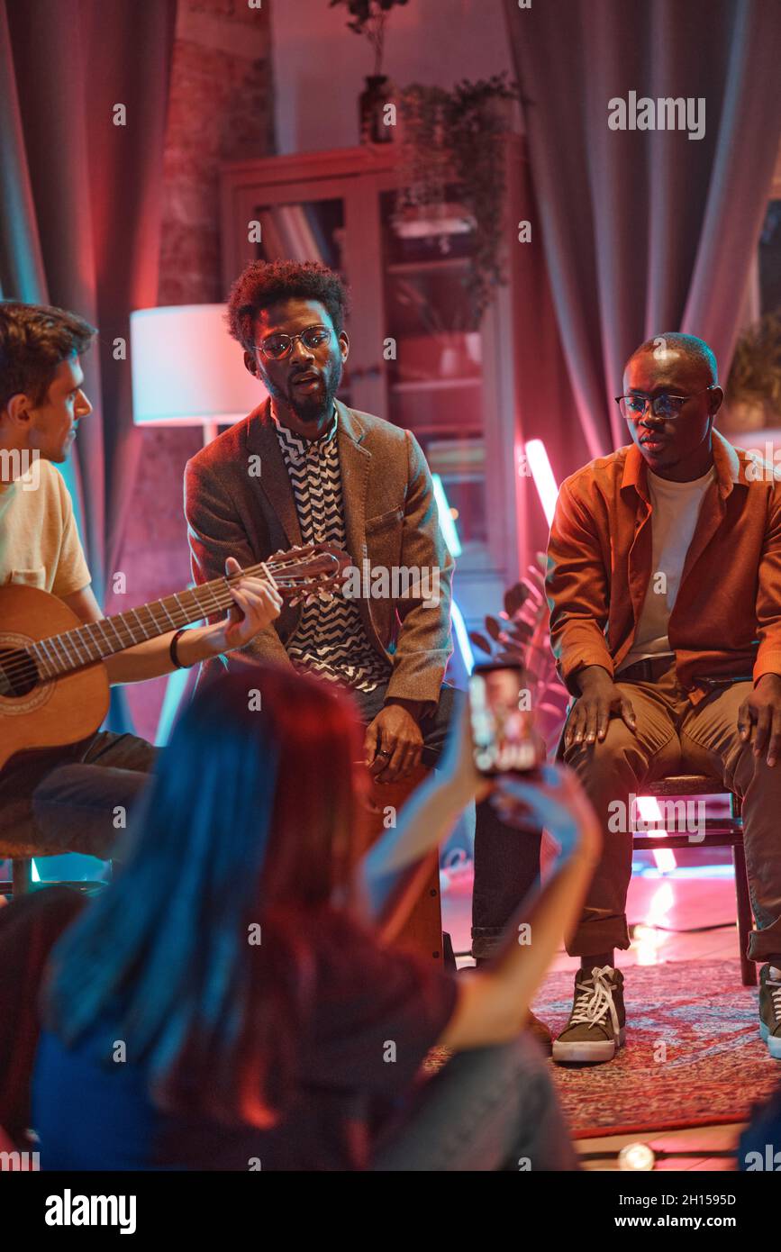 Singer guitar sitting on chair hi-res stock photography and images - Alamy