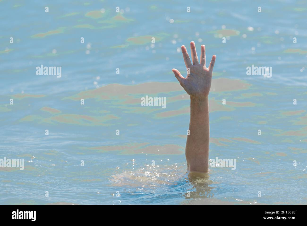 Drowning reaching help hi-res stock photography and images - Alamy