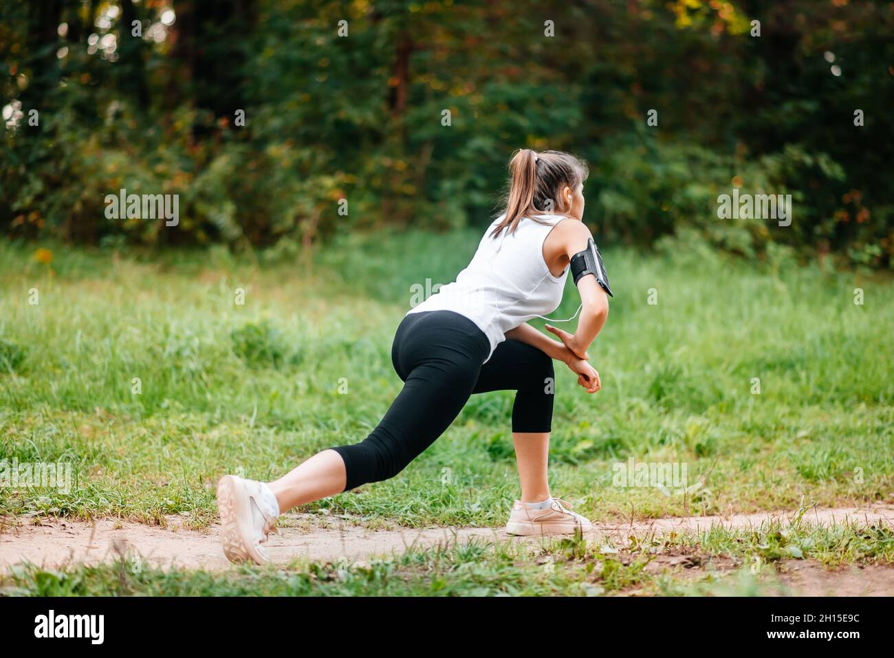 Caucasian fitness model hi-res stock photography and images - Alamy