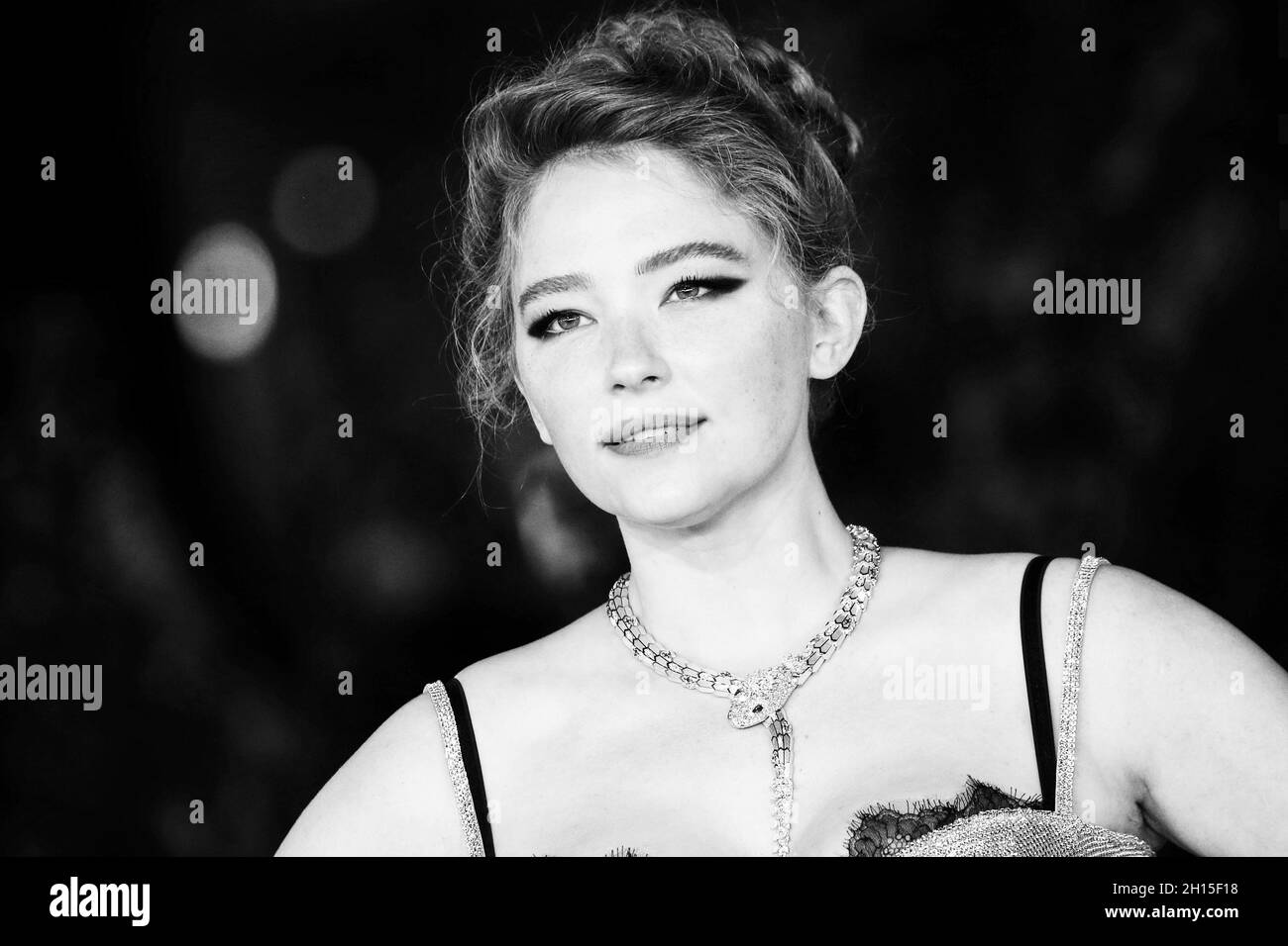 16 october 2021 Black and White Stock Photos & Images - Alamy