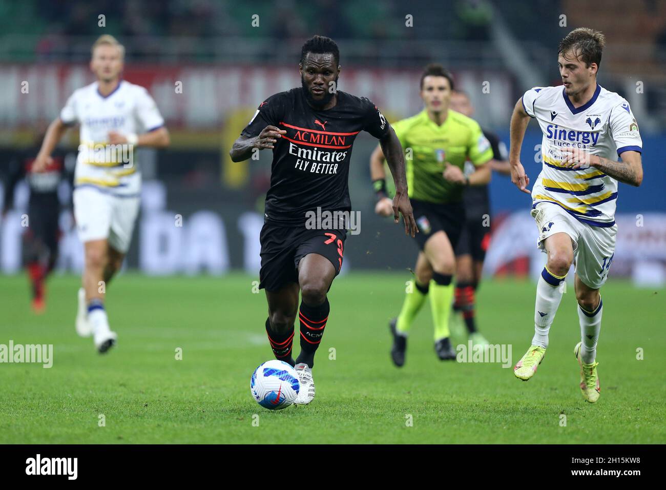 Milano, Italy. 16th Oct, 2021. Franck Kessie of Ac Milan controls the ...