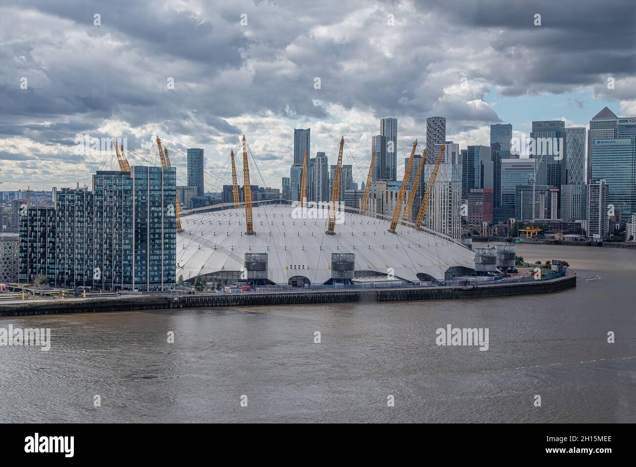 Thames river london 2021 aerial hi-res stock photography and images - Alamy
