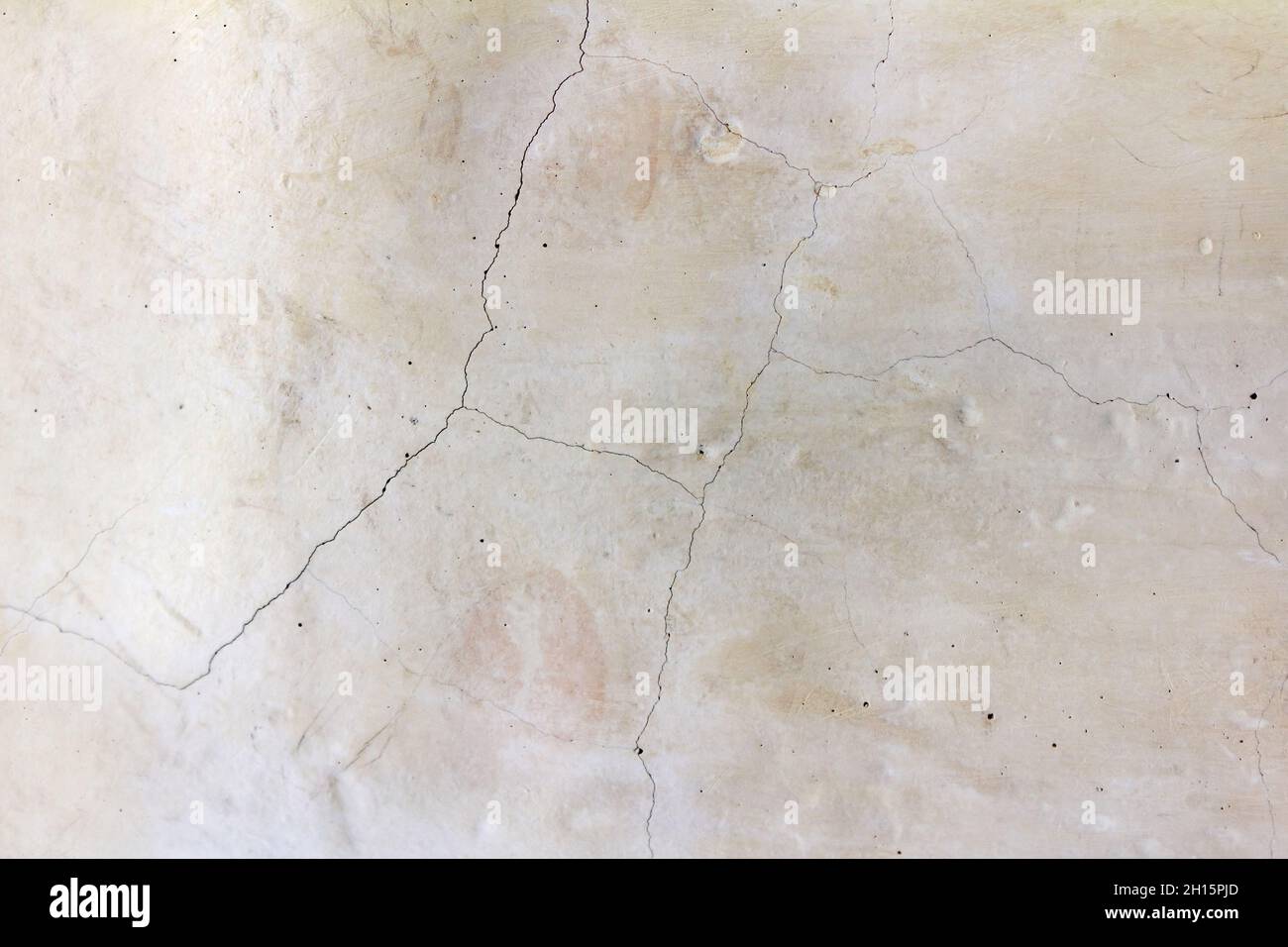 Cracked marble sculpture hi-res stock photography and images - Alamy