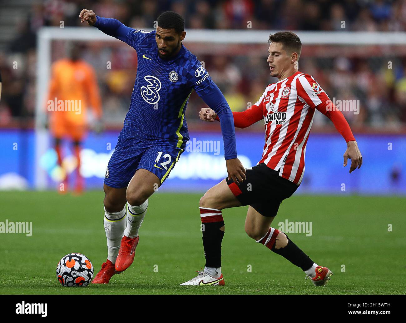 London, England, 16th October 2021. Ruben Loftus-Cheek of Chelsea and ...