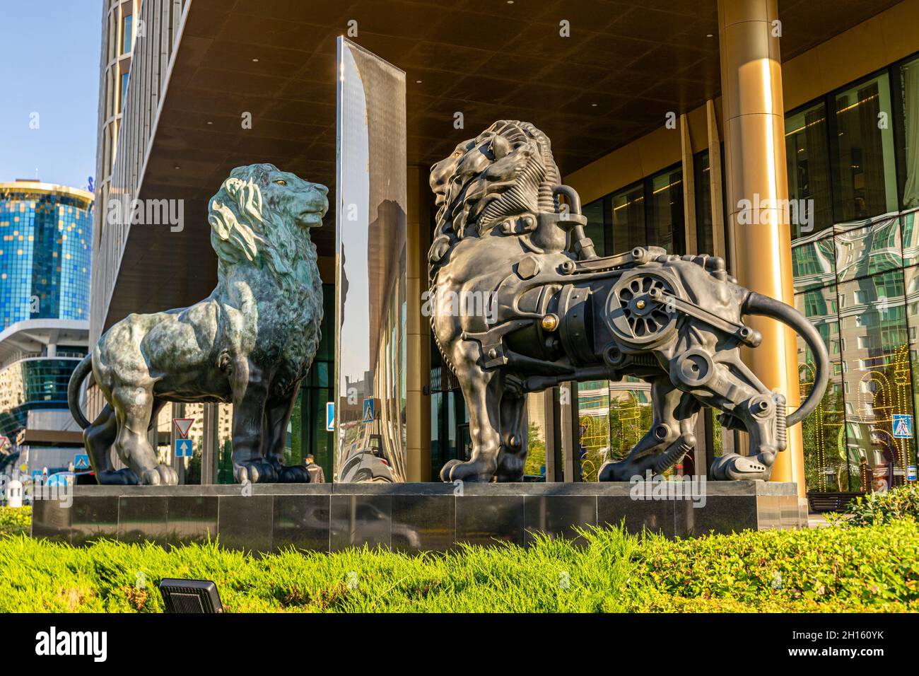 Sculpture "Mirror, oh my Mirror"- lion and techno-lion looking at ...