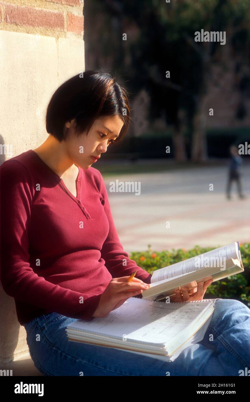 Vietnamese American student campus MR - Model Released Stock Photo - Alamy