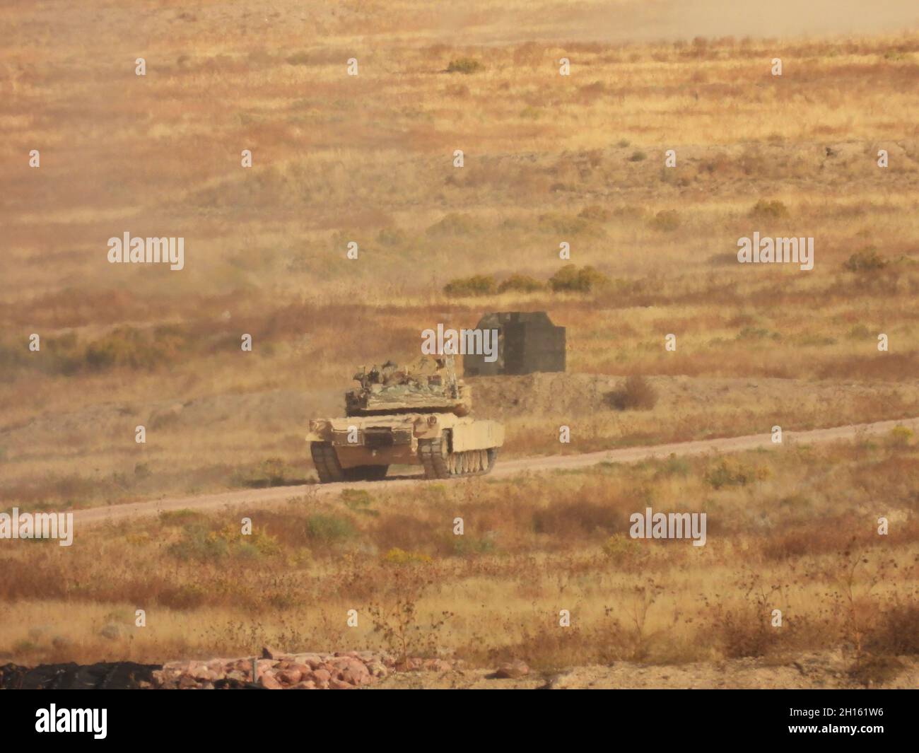 A Tank crews assigned to 1st Battalion 68th Armor Regiment, 3rd Armored ...