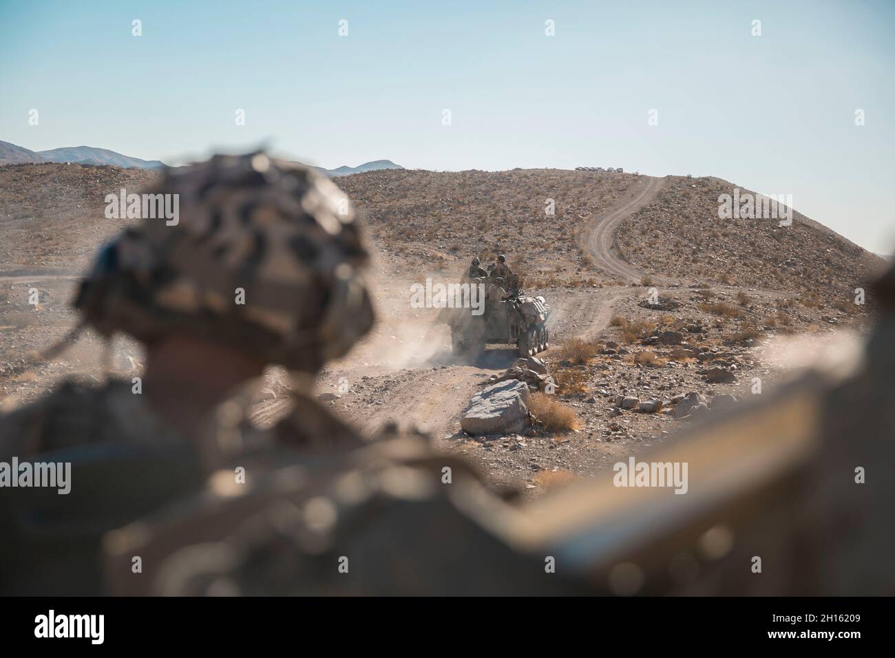 2nd light armored reconnaissance battalion hi-res stock photography and ...