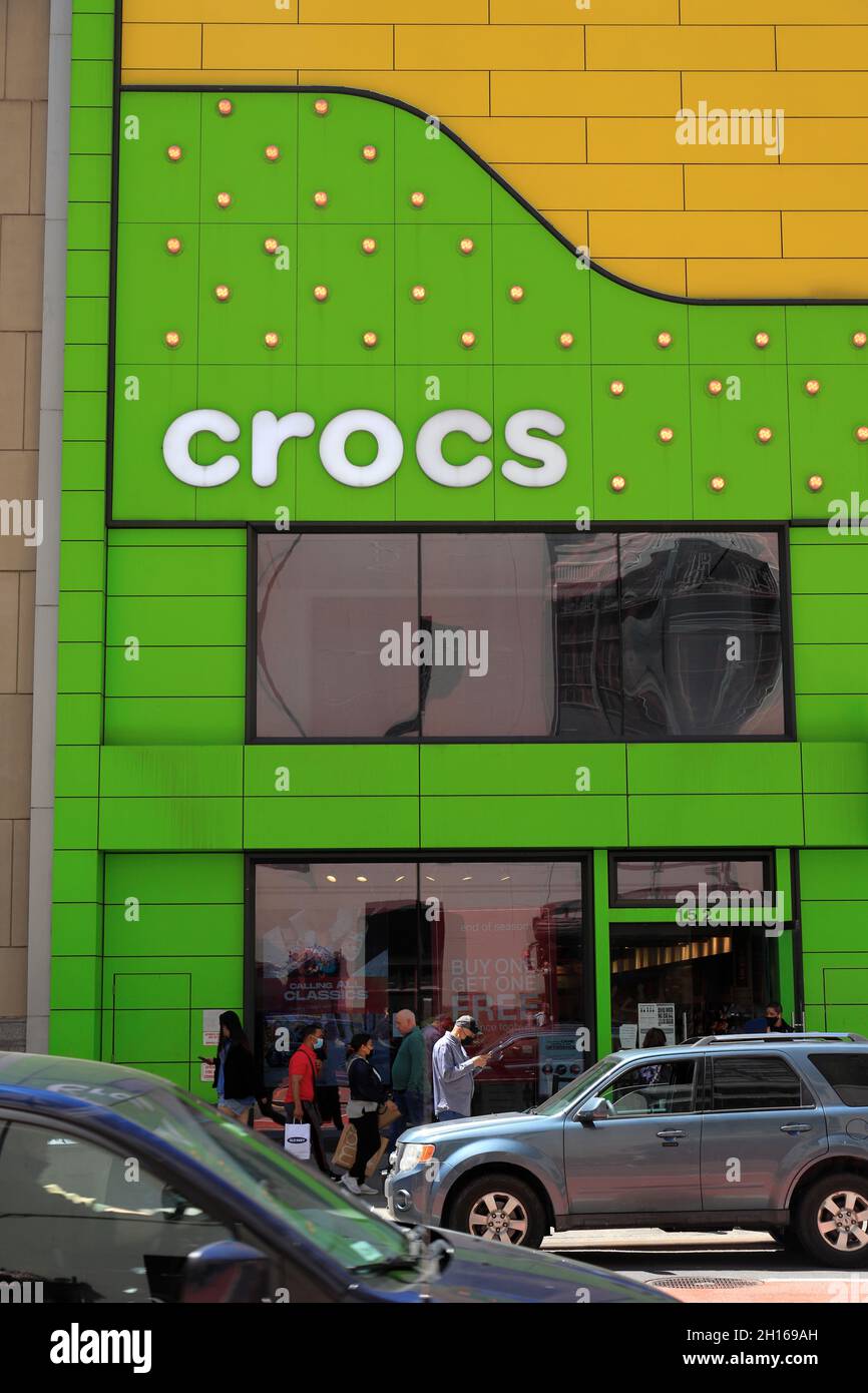 Crocs sign logo on storefront.Midtown Manhattan.New York City.USA Stock ...