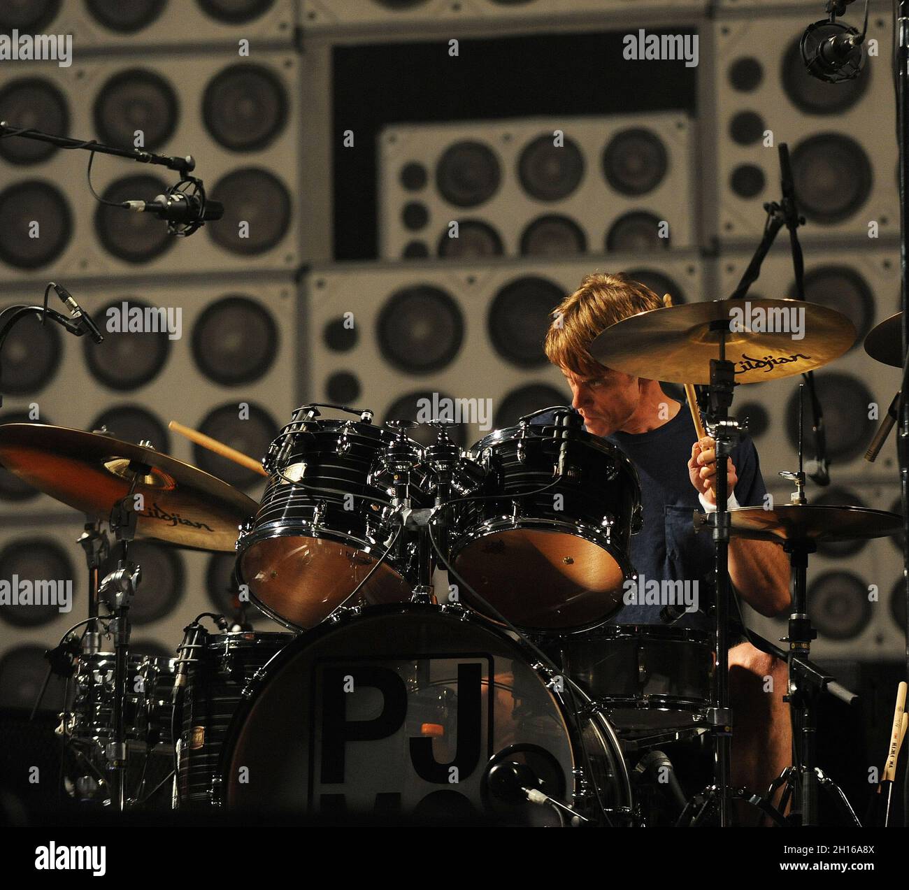 ATLANTA, GA - SEPTEMBER 22: Matt Cameron of Pearl Jam performs at Arena ...