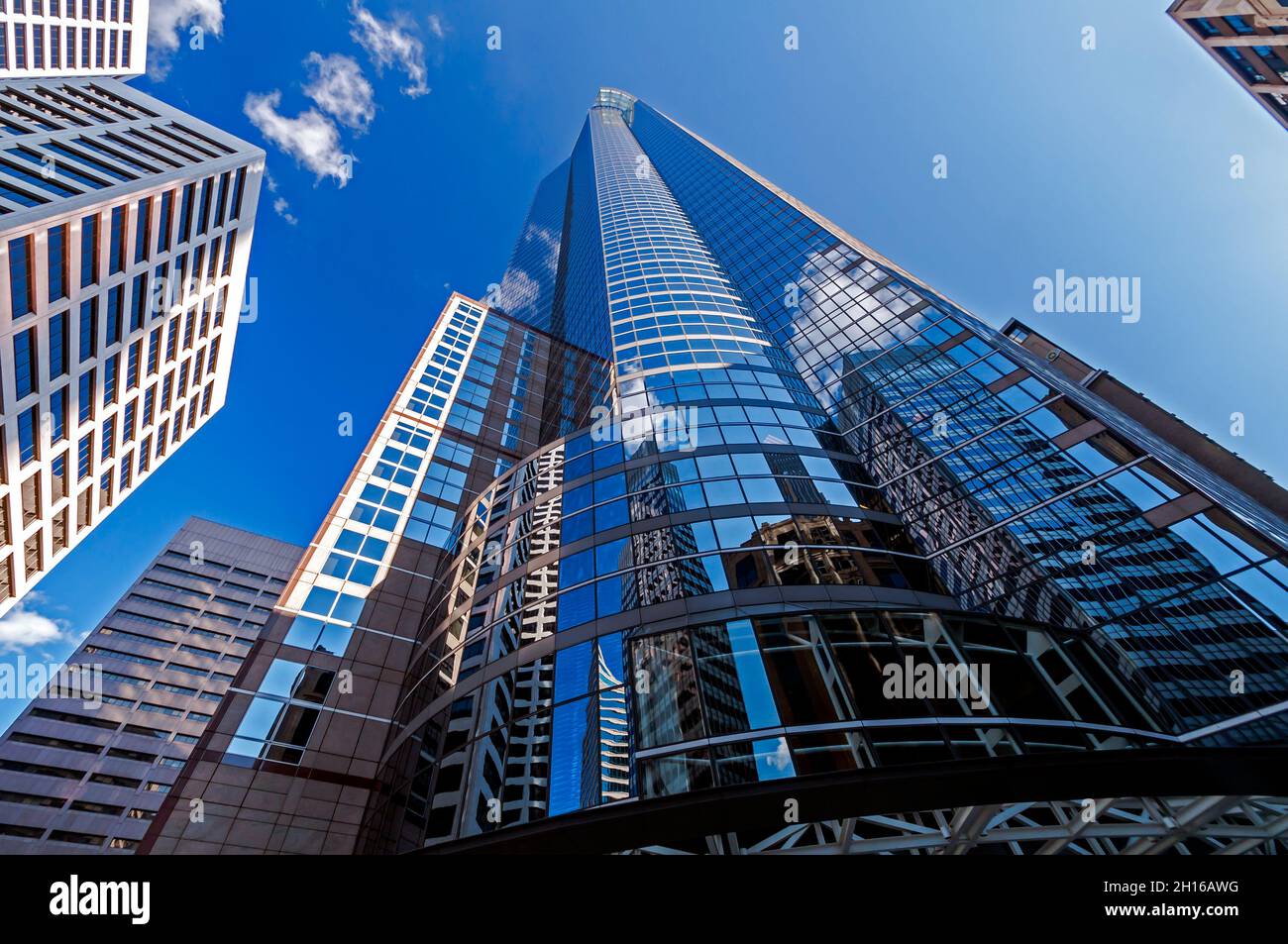 Downtown Minneapolis, Minnesota; Building Skyscrapers; Capella Tower ...