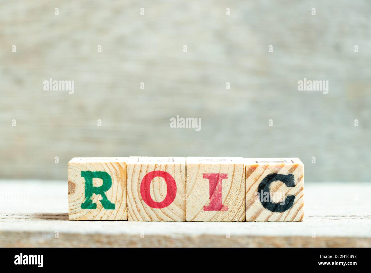 Alphabet letter block in word ROIC (Abbreviation of Return on invested ...