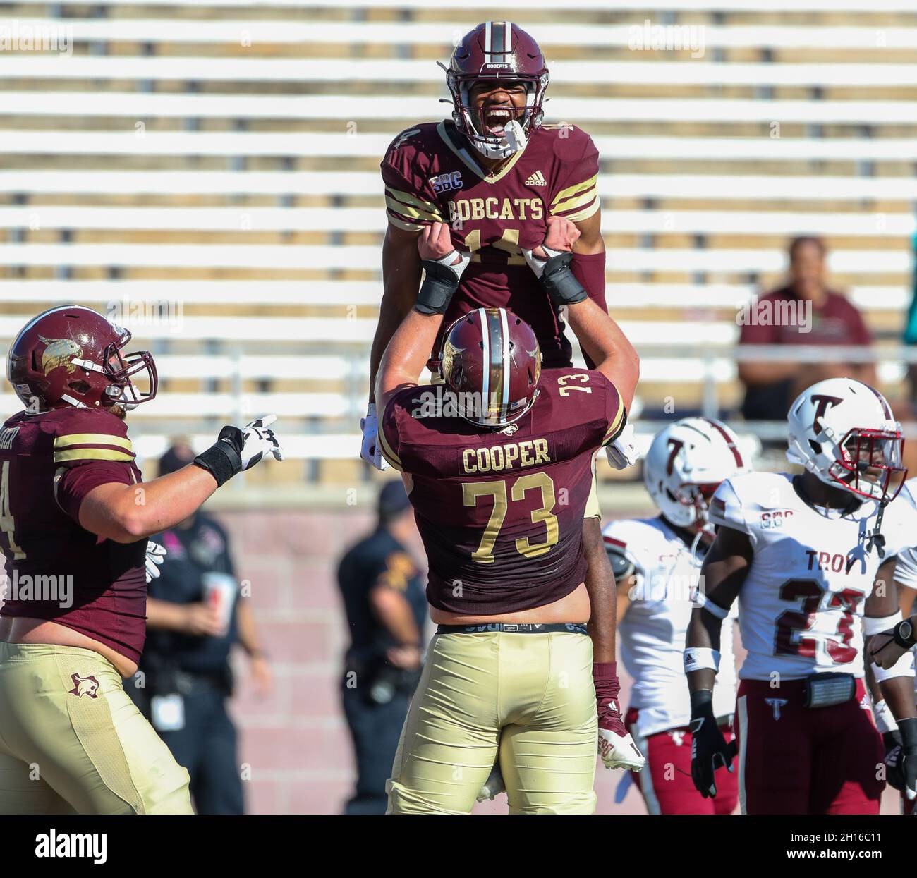 October 16, 2021: Teammates congratulate Texas State Bobcats wide ...