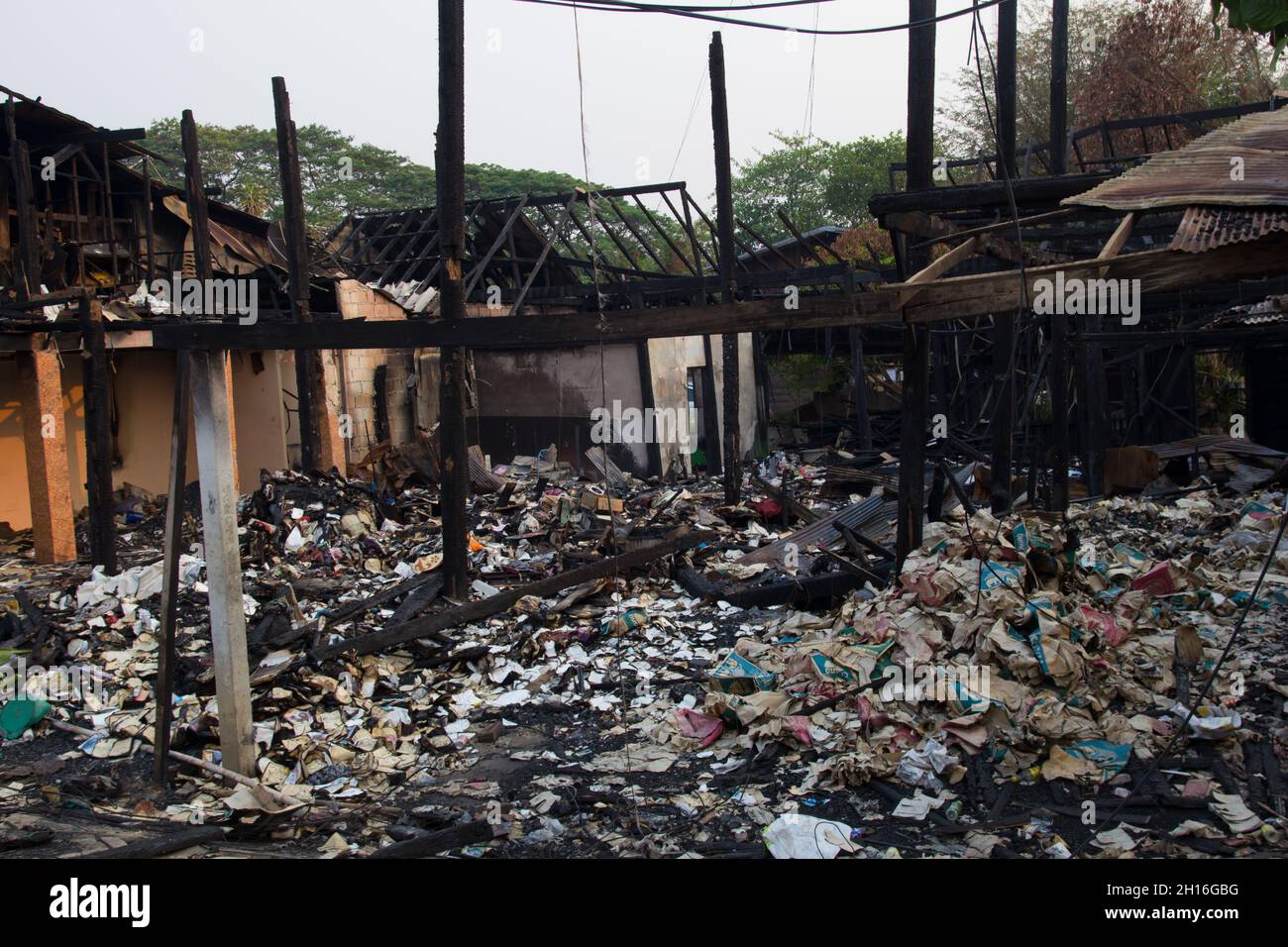 House on fire, the house was on fire Stock Photo - Alamy