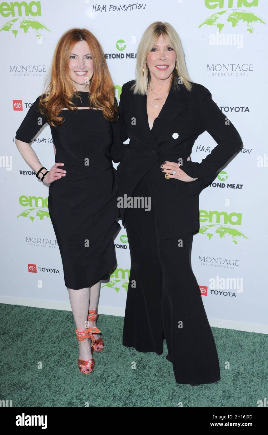 Los Angeles, CA. 16th Oct, 2021. Debbie Levin, Simone Friedman at ...