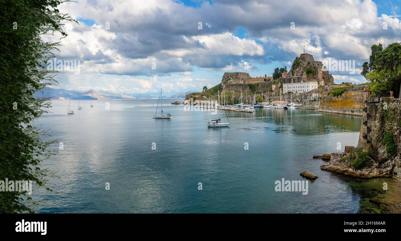 Corfu sightseeing hi-res stock photography and images - Alamy