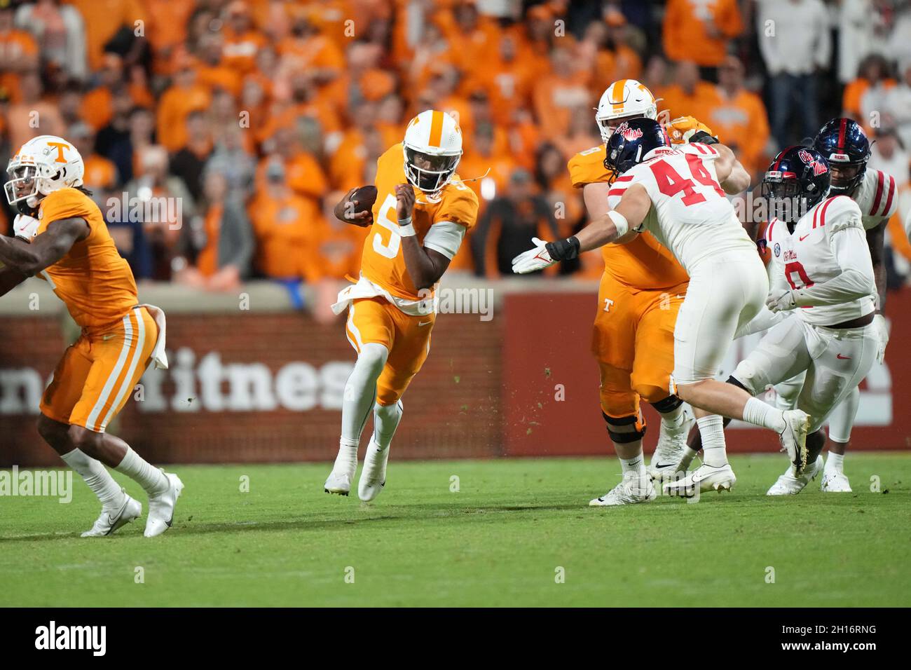 October 16, 2021: during the NCAA football game between the University ...