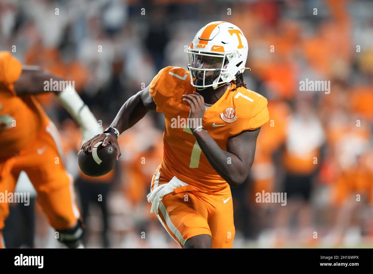 October 16, 2021: Joe Milton III #7 of the Tennessee Volunteers looks ...