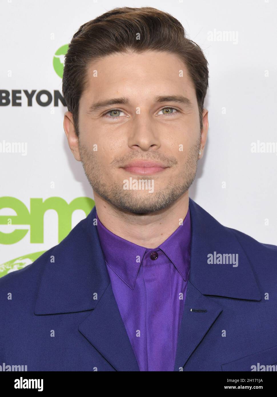 Ronen Rubenstein arrives at the 2021 Environmental Media Association ...