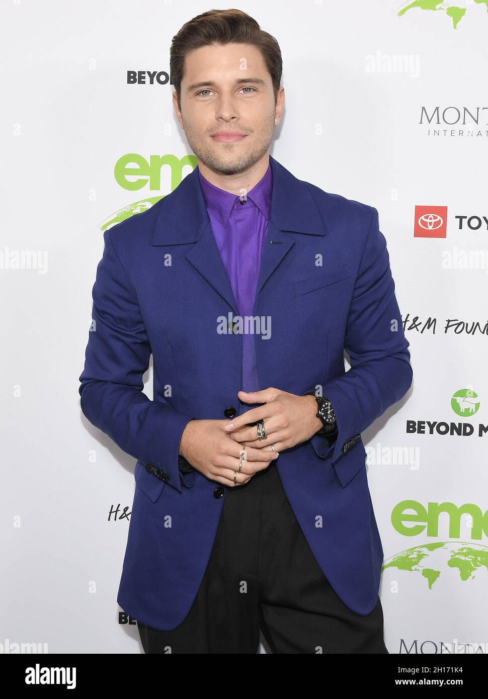 Ronen Rubenstein arrives at the 2021 Environmental Media Association ...