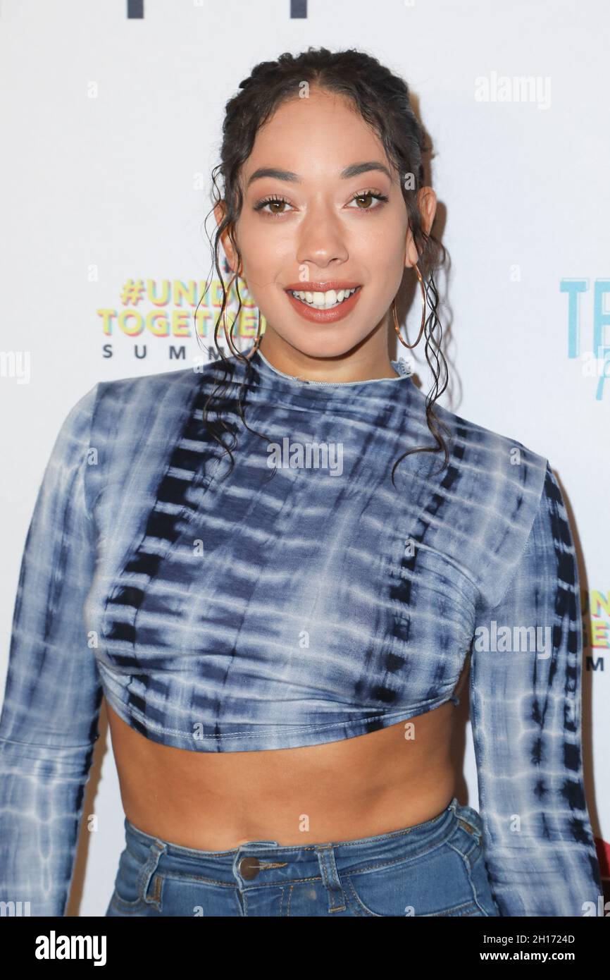 Los Angeles, California, USA. 15th October, 2021. Actress/singer ...