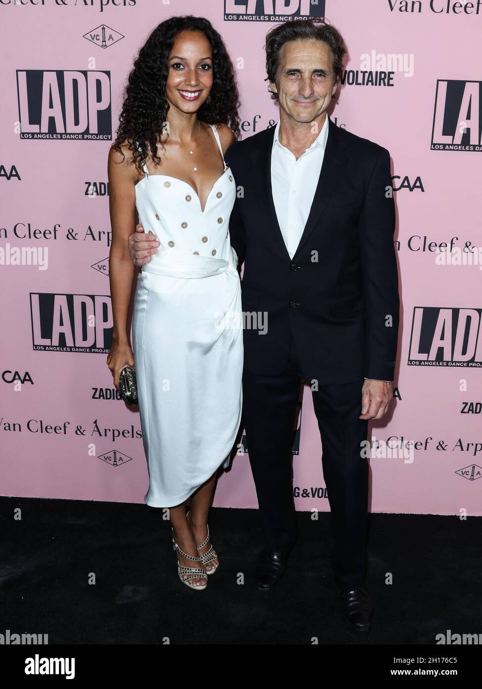 BEVERLY HILLS, LOS ANGELES, CALIFORNIA, USA - OCTOBER 16: Cindy ...