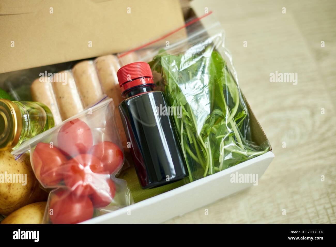 Food box meal kit of fresh ingredients and recipe blank order from a ...