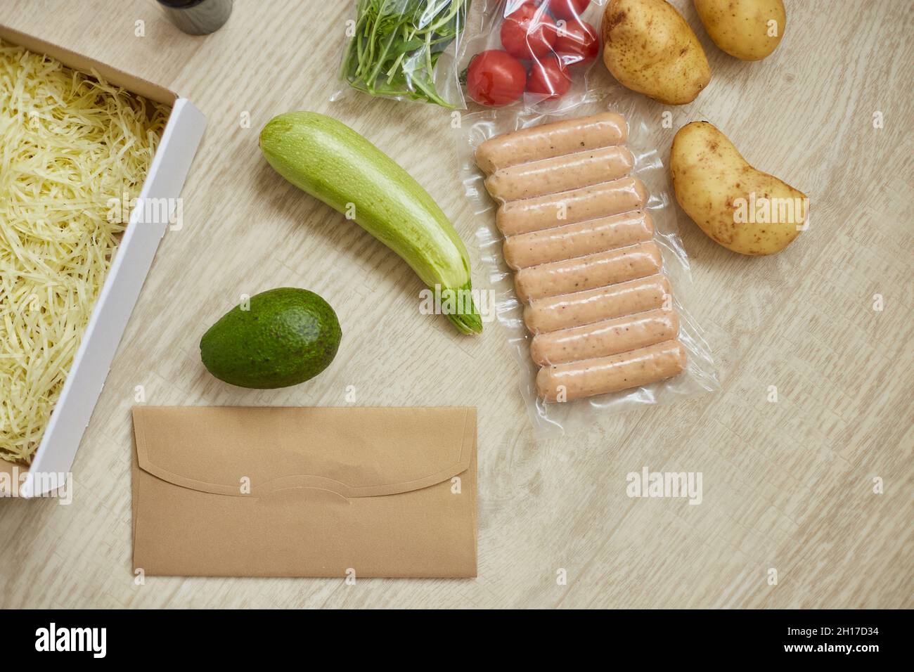 Diy lunch box hi-res stock photography and images - Alamy