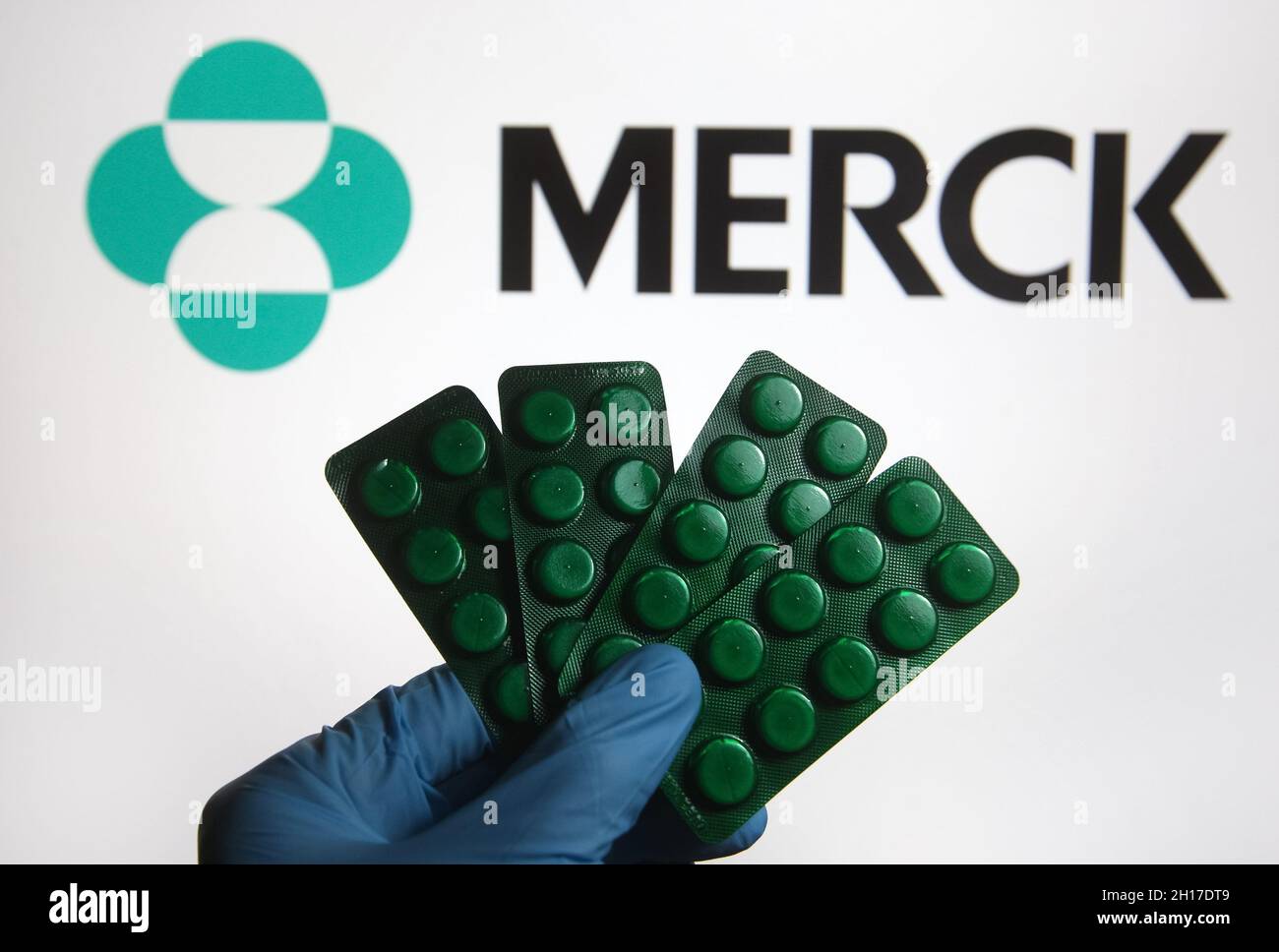 Drug company logos hi-res stock photography and images - Alamy