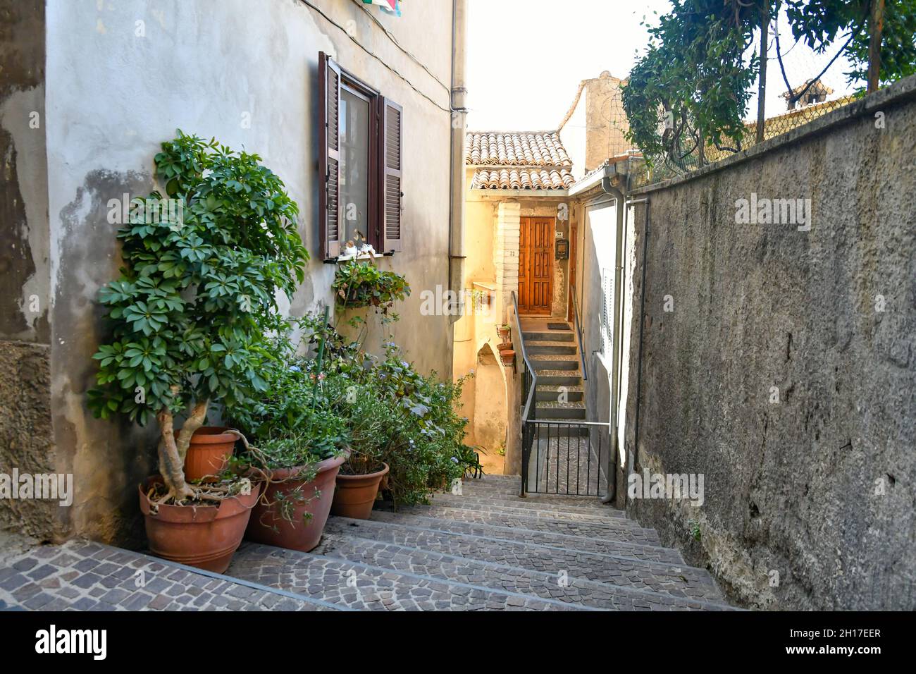 A narrow street of Ripi, a medieval town of Lazio region, Italy Stock ...