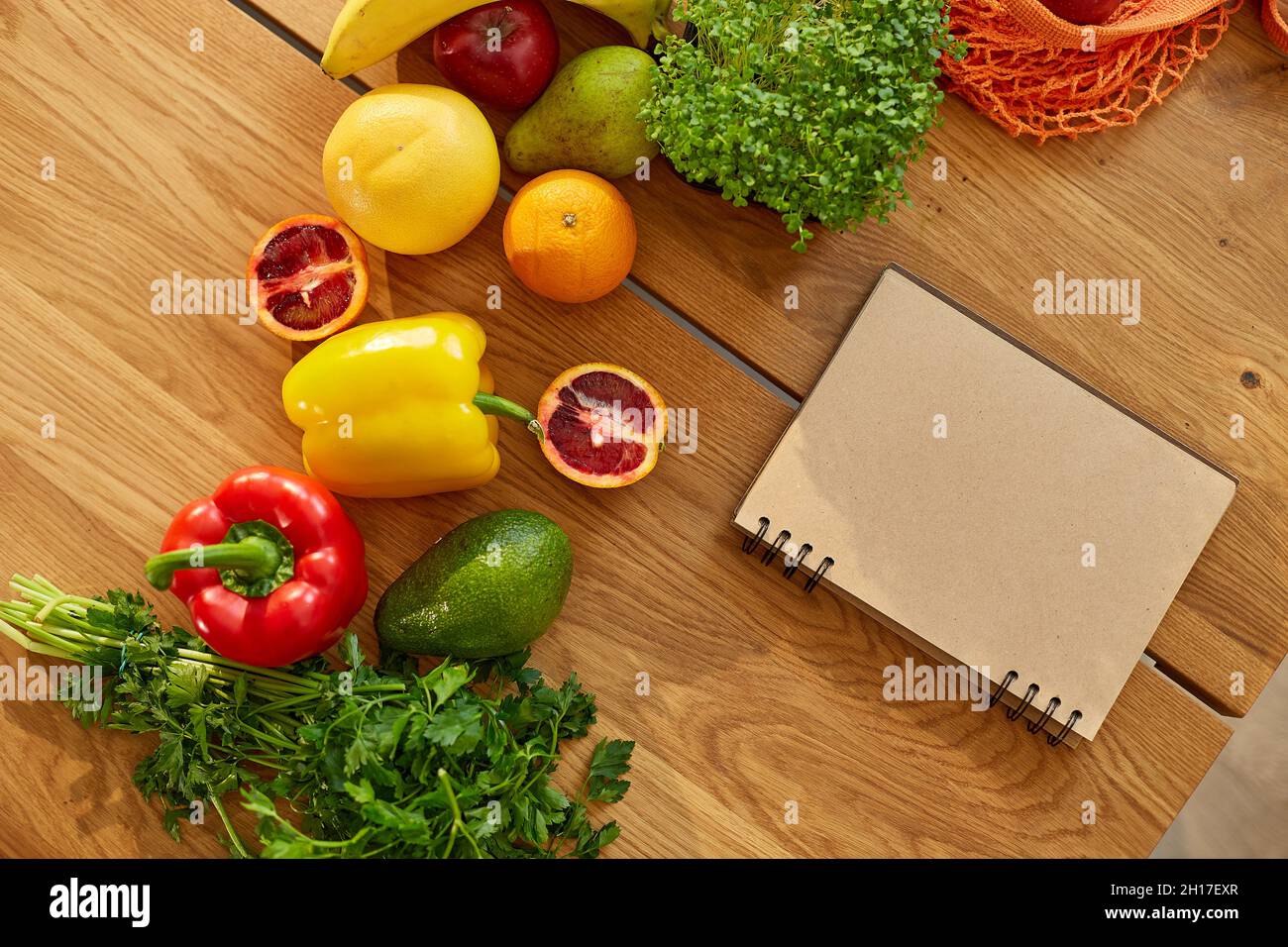 Menu planner plan hi-res stock photography and images - Alamy