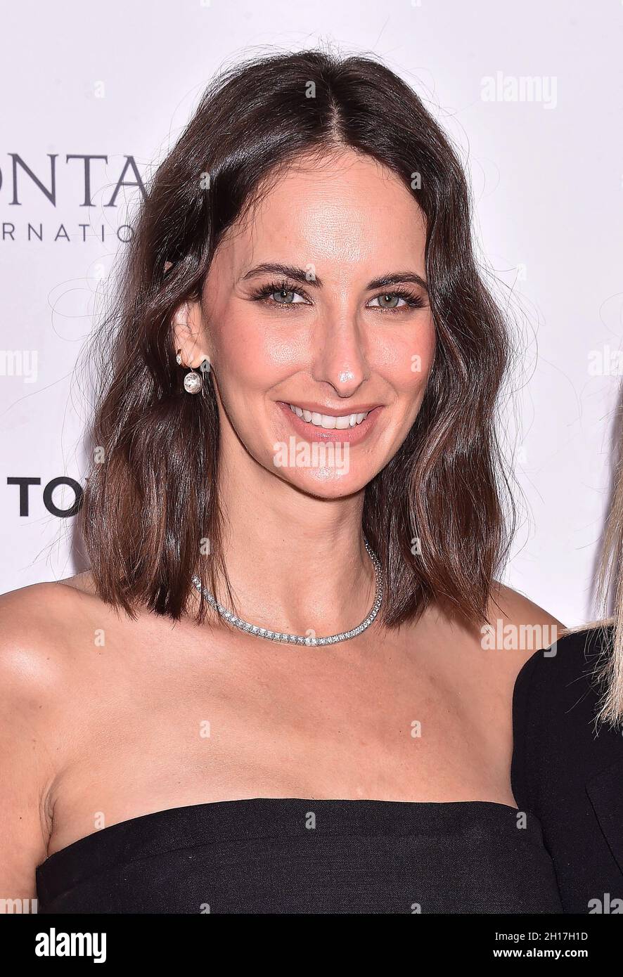 LOS ANGELES, CA - OCTOBER 16: Molly Levin attends the Environmental ...